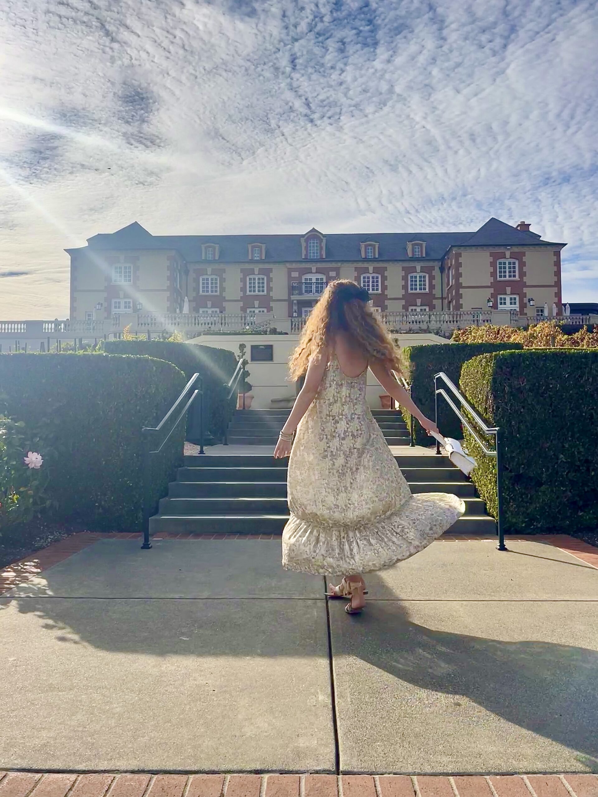 50+ Stylish Fall Date Night Outfits (2024) - Lorna Ryan